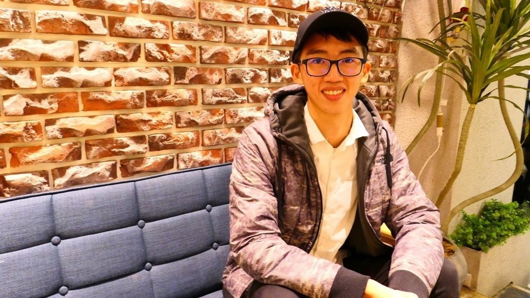 Chen Junjie made progress on his TOEIC score after finishing his internship in the U.S.